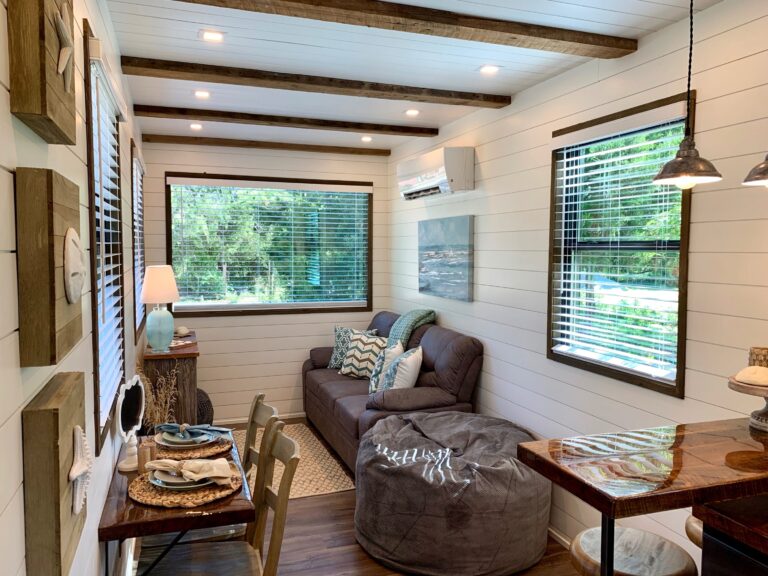 "The Shoreline" Container Tiny Home 12 min to Magnolia/Baylor - VillaStay™